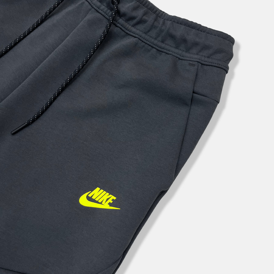 Nike Tech Fleece Joggers - Anthracite / Volt (3rd Gen - Old Season ...